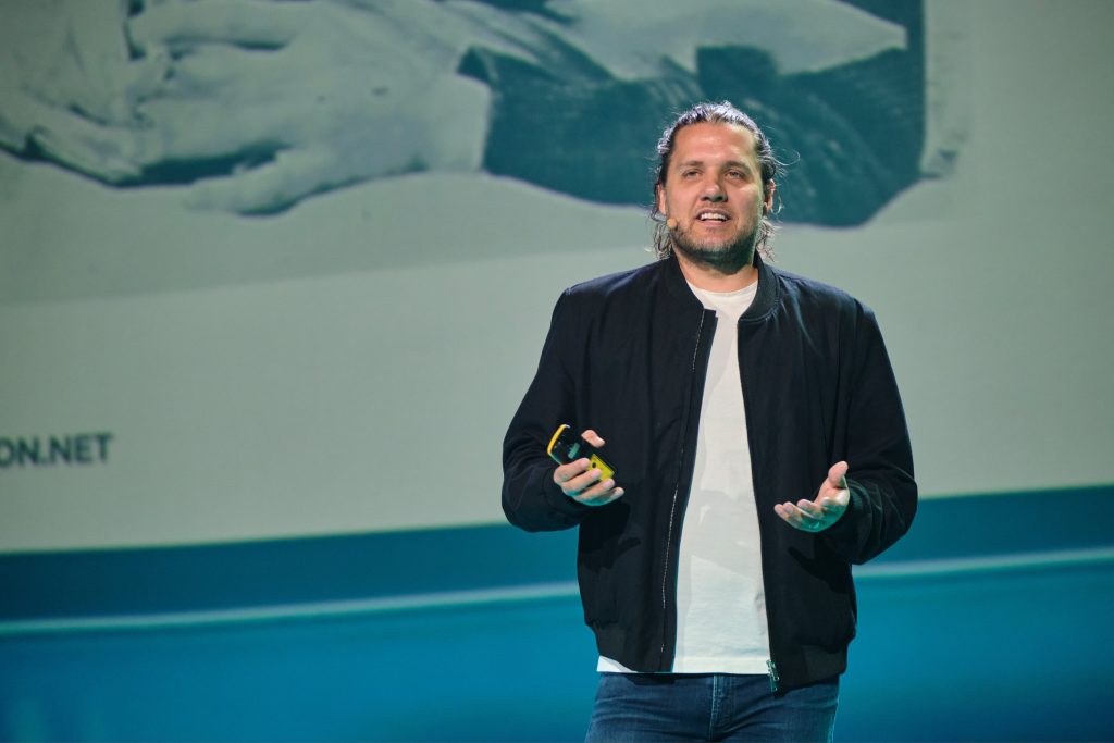 MARK MANSON SPEAKER BRAND MINDS - BRAND MINDS