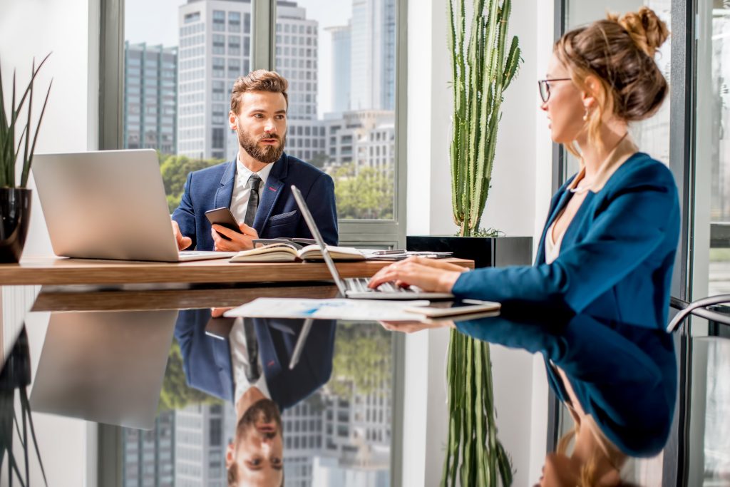 7 key work habits to help you get noticed by top management - BRAND MINDS